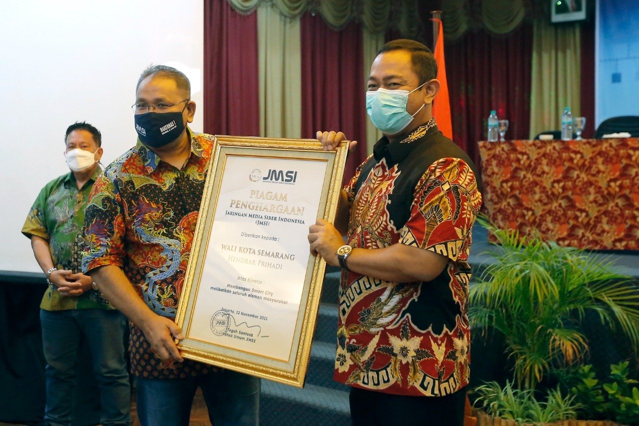 Semarang Kota Pertama dengan Sistem CCTV Sampai Tingkat RT - National ...